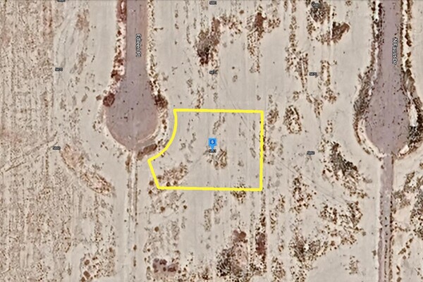 5861 N Edleen Pl, Pahrump, NV 89060 Land for Sale | Landmodo